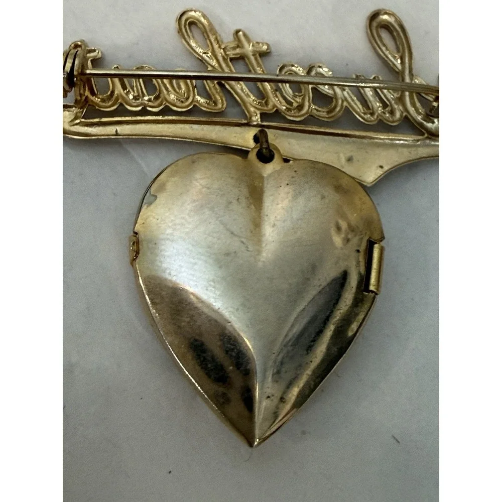 Source Unknown | Jewelry | Vintage Sweetheart Locket Pin Mother Of ...